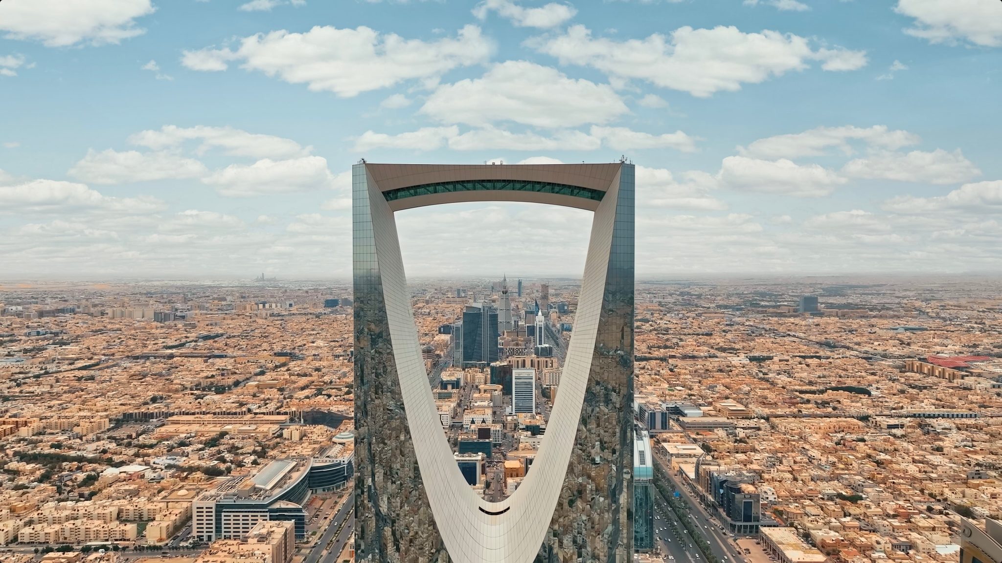 How to Get Your Commercial Registration in Saudi Arabia in 2025
